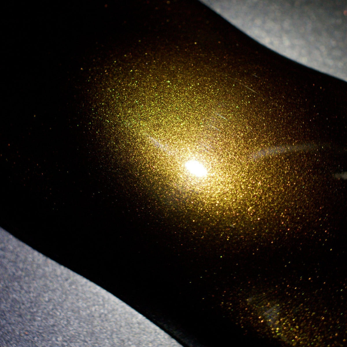 Eclipse Series | Tropical Glitz